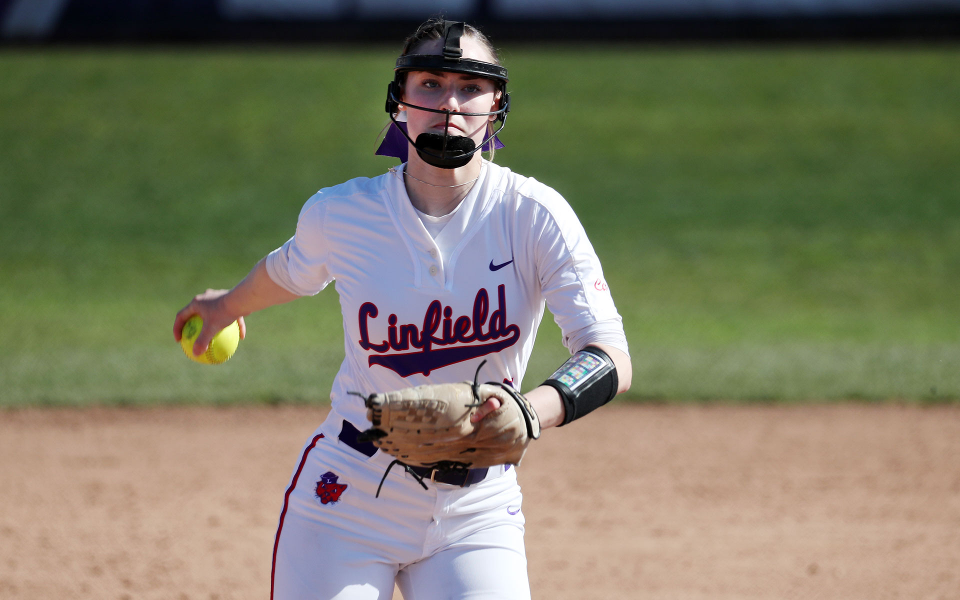 Mackenzie Burke - Softball - Linfield University Athletics