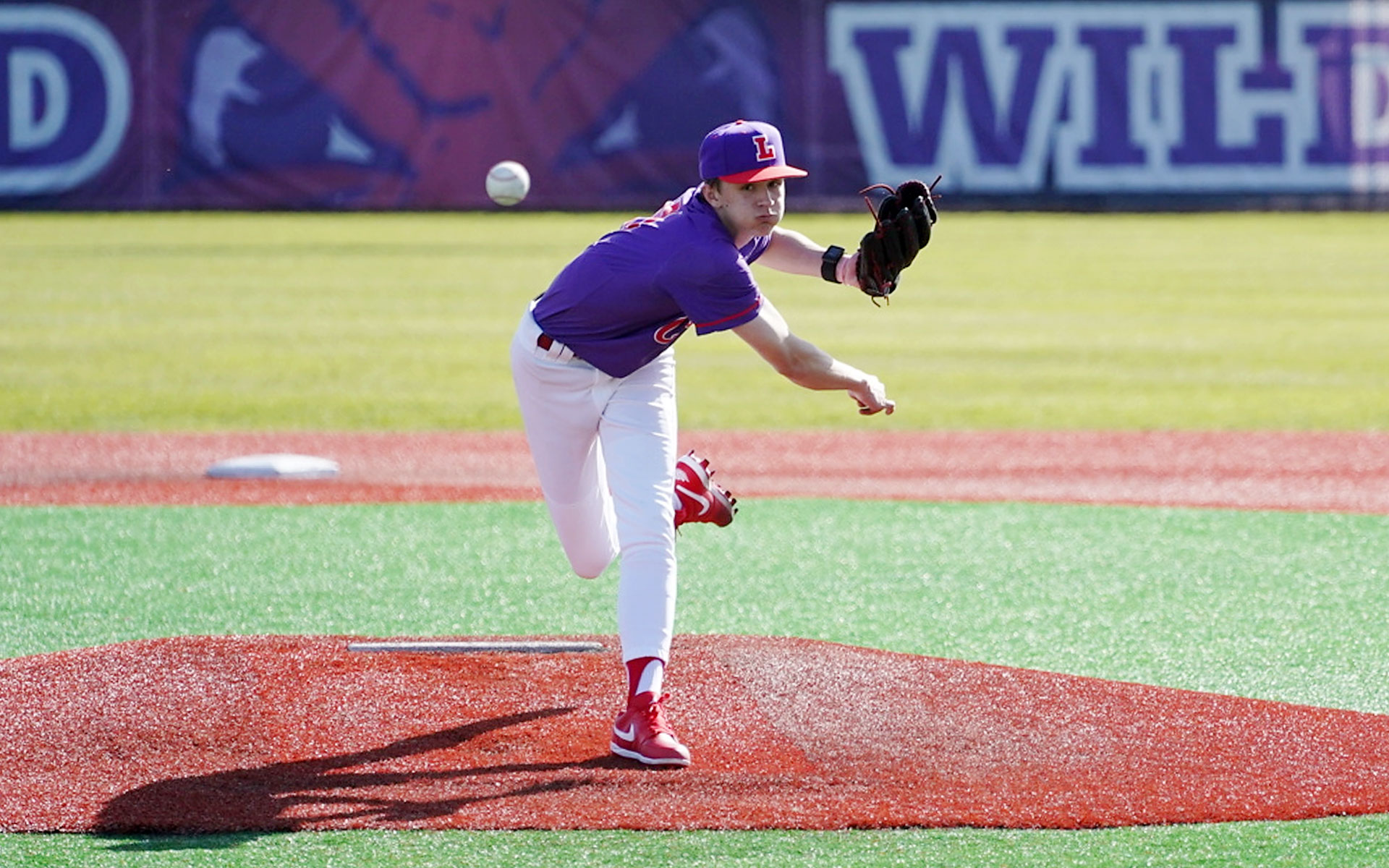 Swenson powers ‘Cats to series sweep of Lutes - Linfield University ...