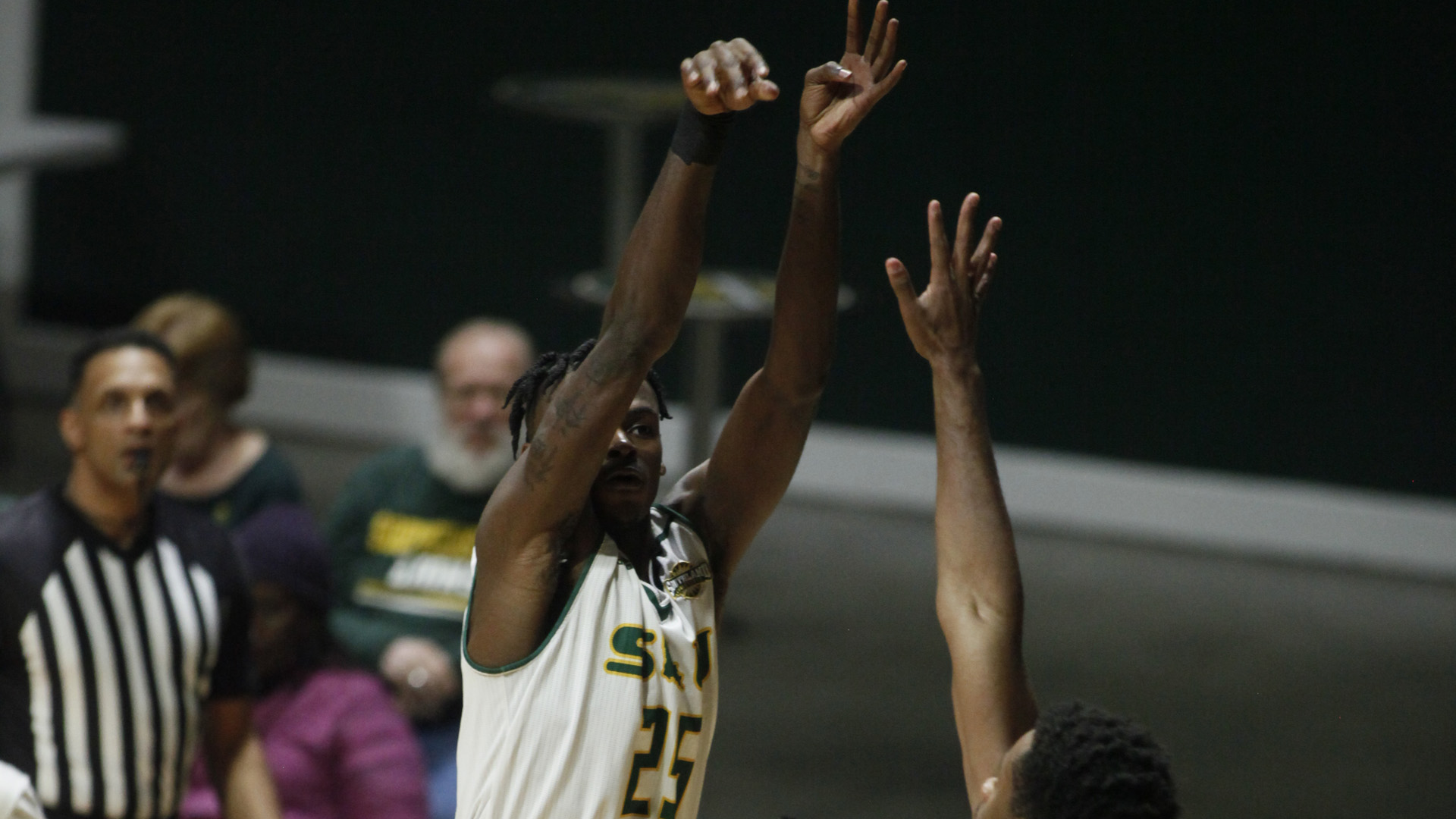 Ty Brewer - Men's Basketball - Southeastern Louisiana University Athletics