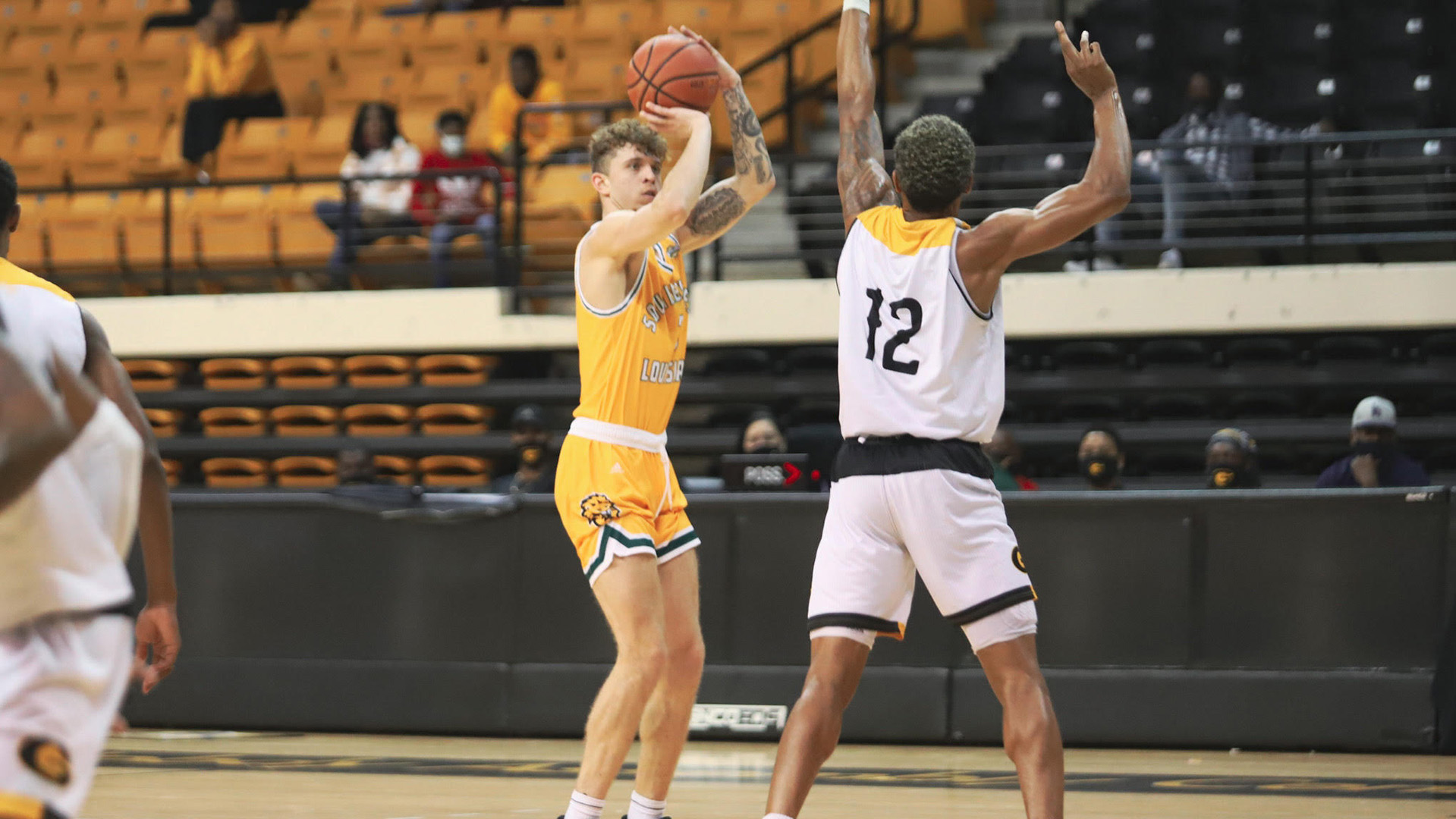 Maxim Romanov - Men's Basketball - Southeastern Louisiana University ...