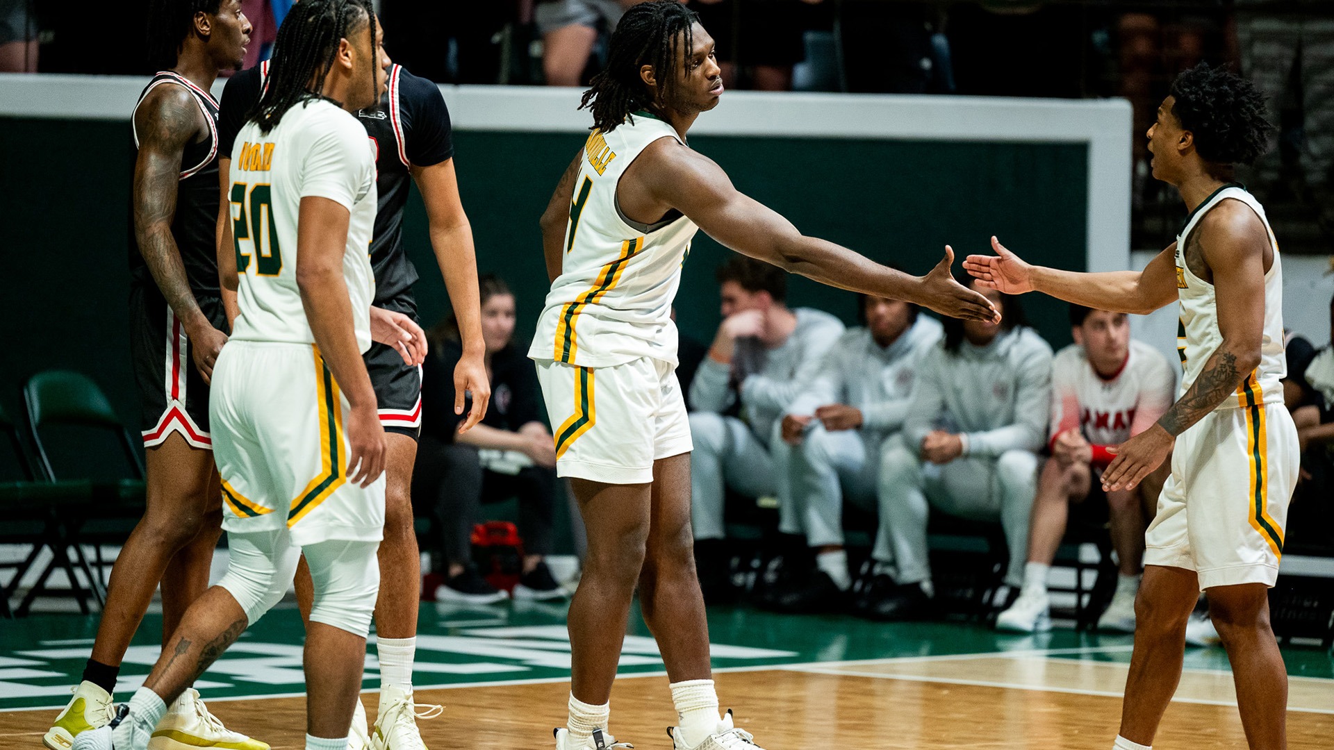 Dylan Canoville - Men's Basketball - Southeastern Louisiana University ...