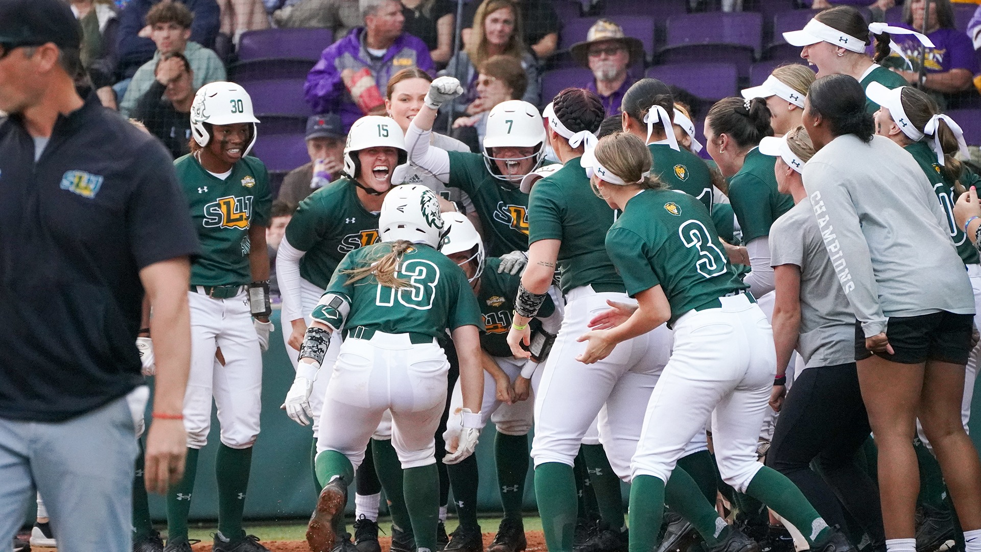 SLU Drops Extra-Inning Thriller at No. 6 LSU - Southeastern Louisiana ...