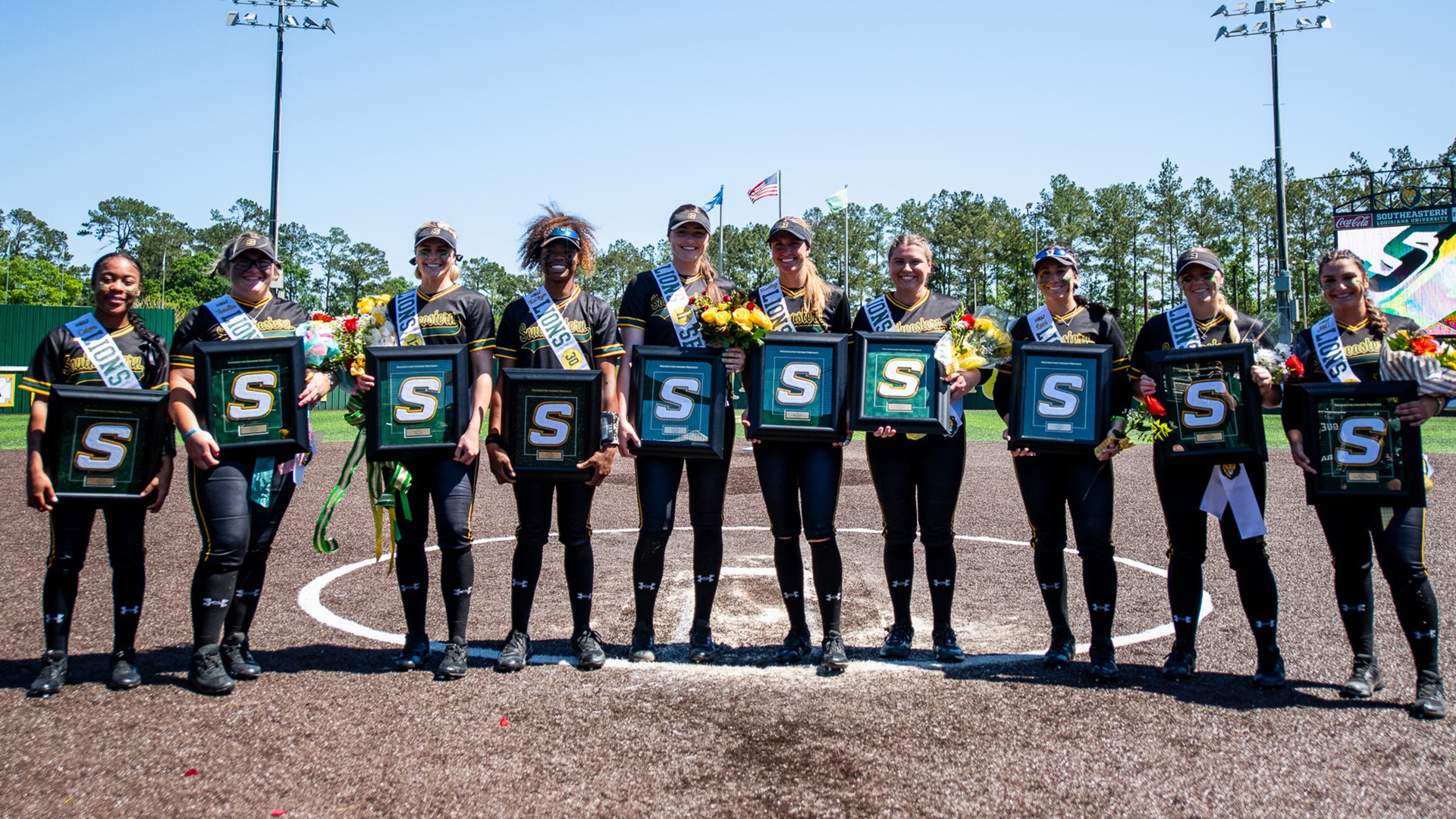 Southeastern Celebrates Senior Day, Completes SLC Series Sweep With 8-4 ...