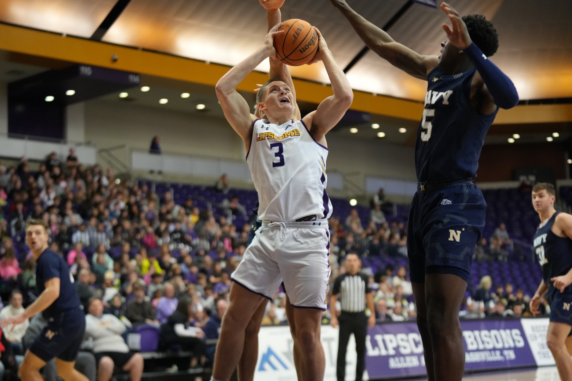 Men's Basketball Edges Navy - Lipscomb University