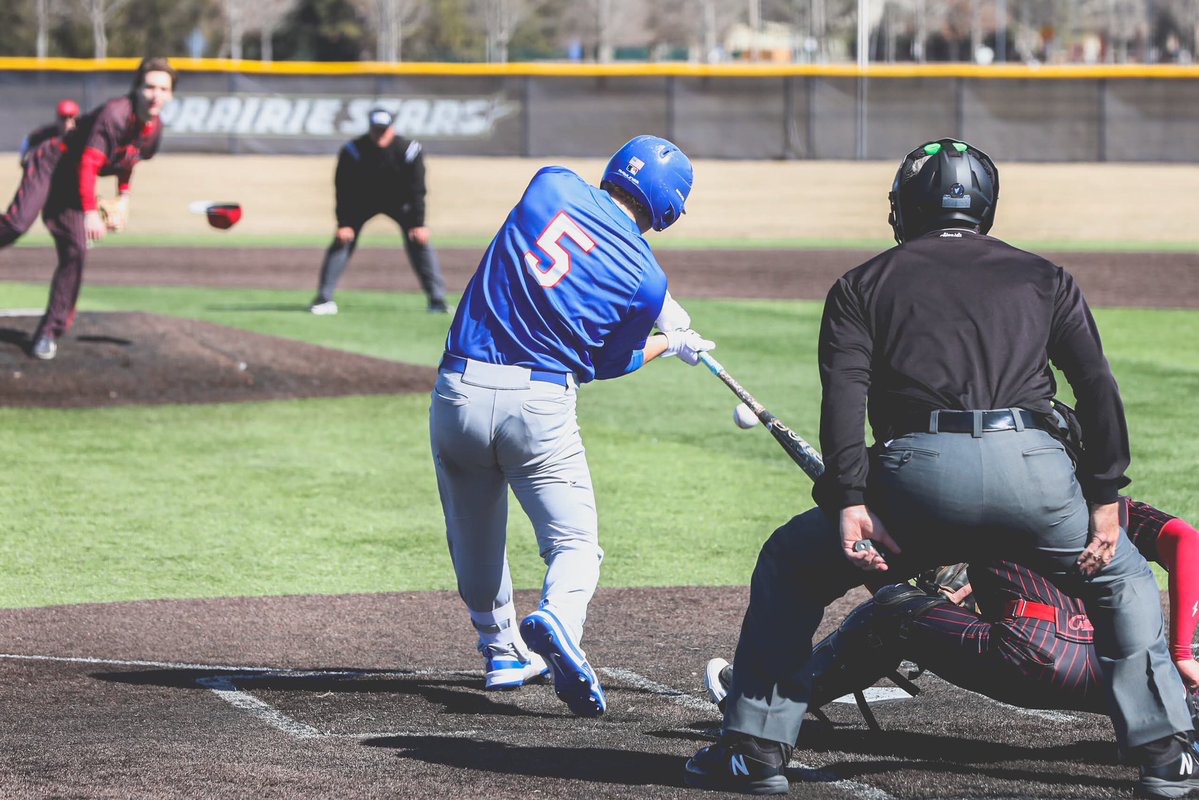 Loggers Split on Opening Day - Lincoln Land Community College Athletics