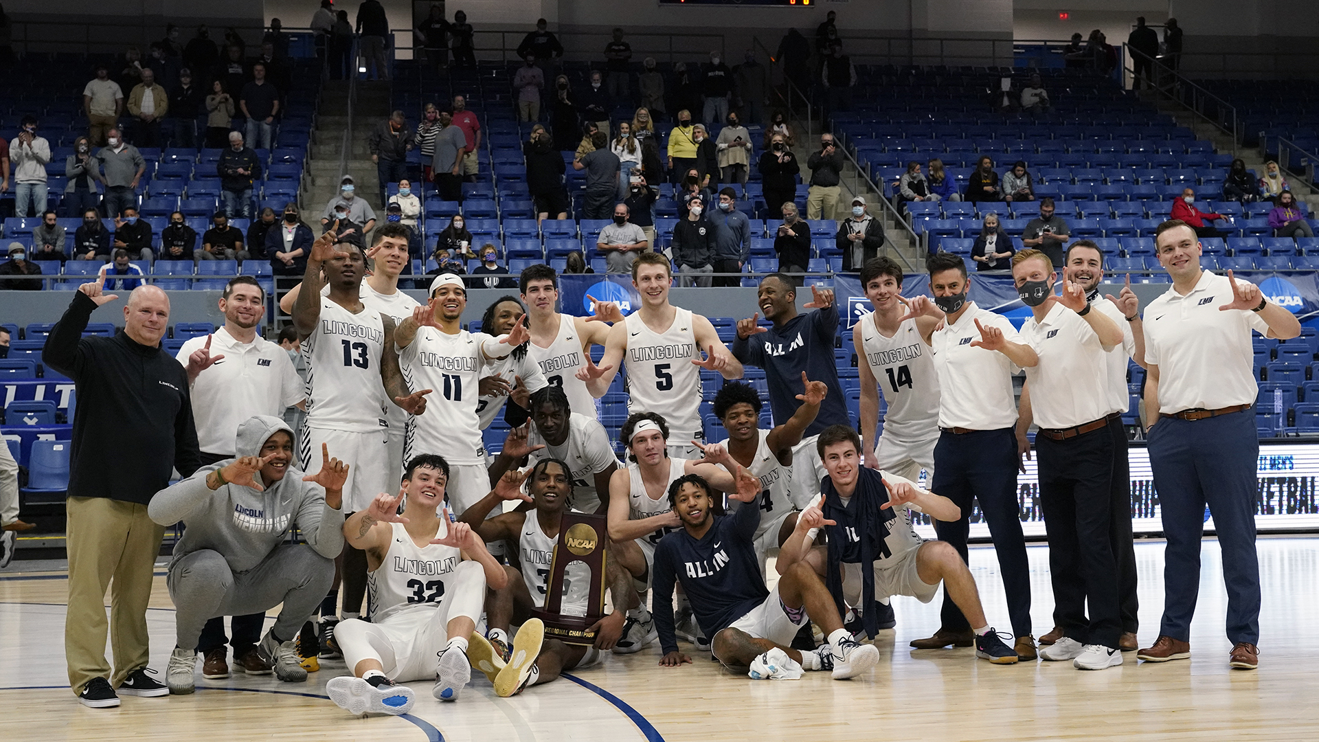 Railsplitter Hoops Captures Third NCAA Southeast Regional Championship ...