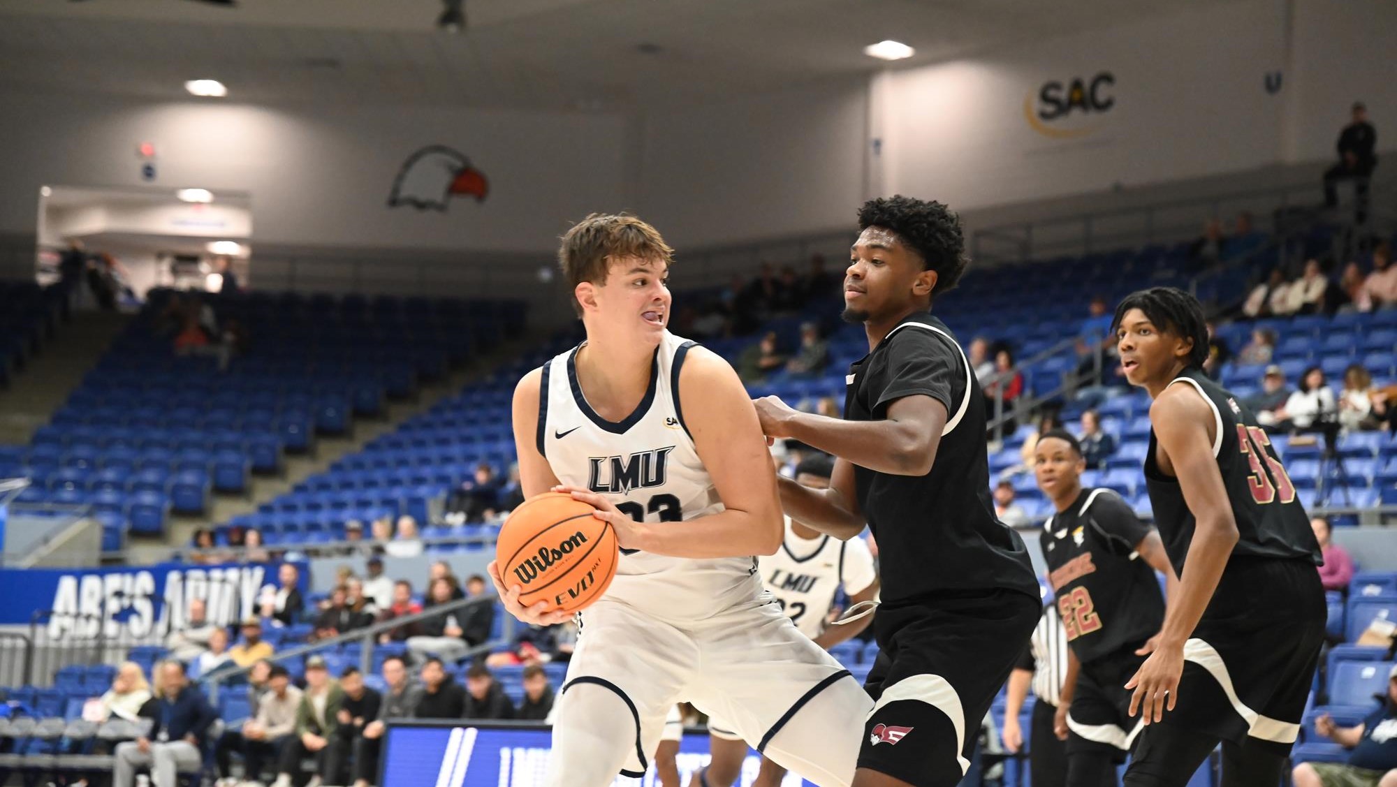 Men’s Basketball Starts 2022 on High Note - Lincoln Memorial University ...