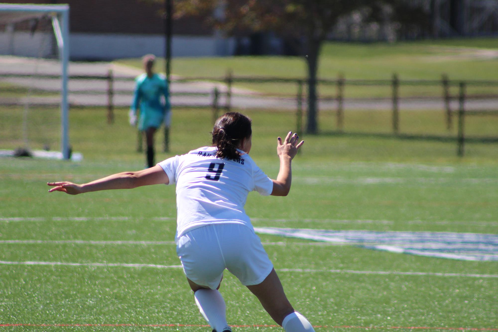 Jordan Hellman - Women's Soccer - Lincoln Memorial University Athletics