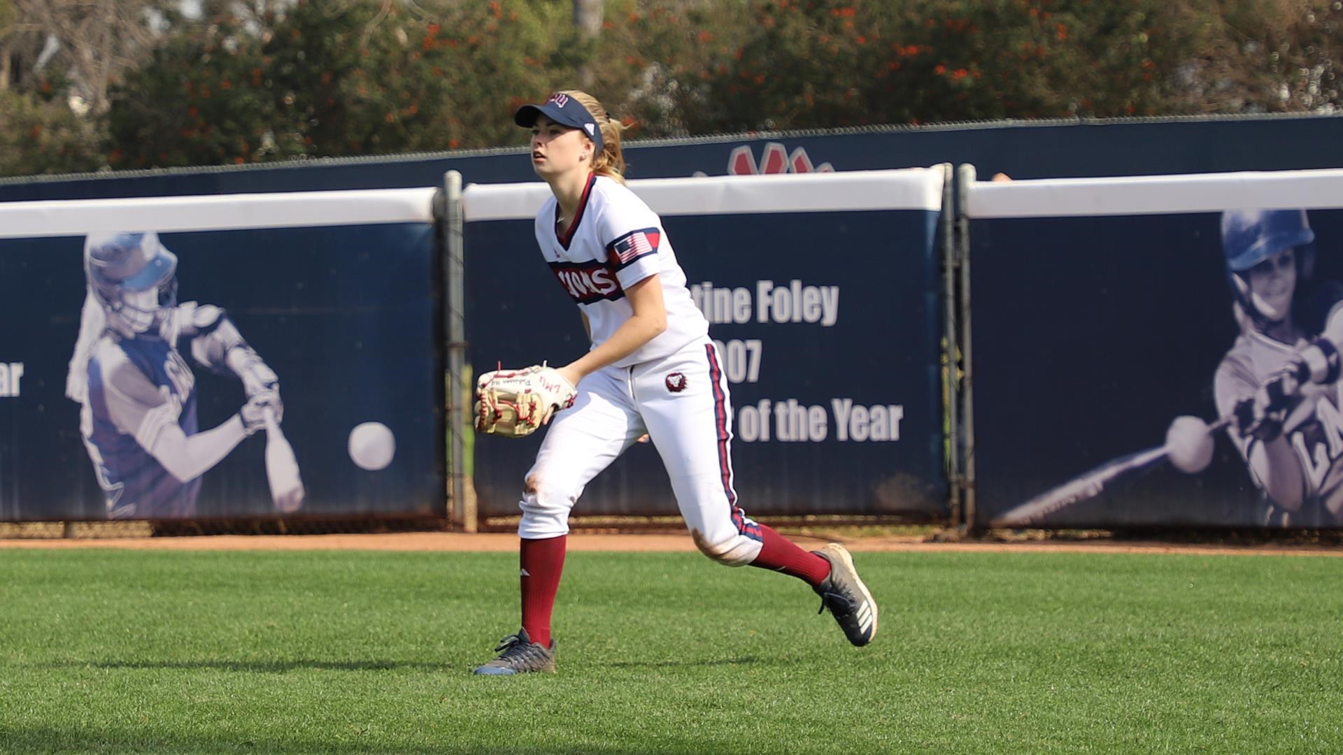Kaley Robinson - Softball - Loyola Marymount University Athletics