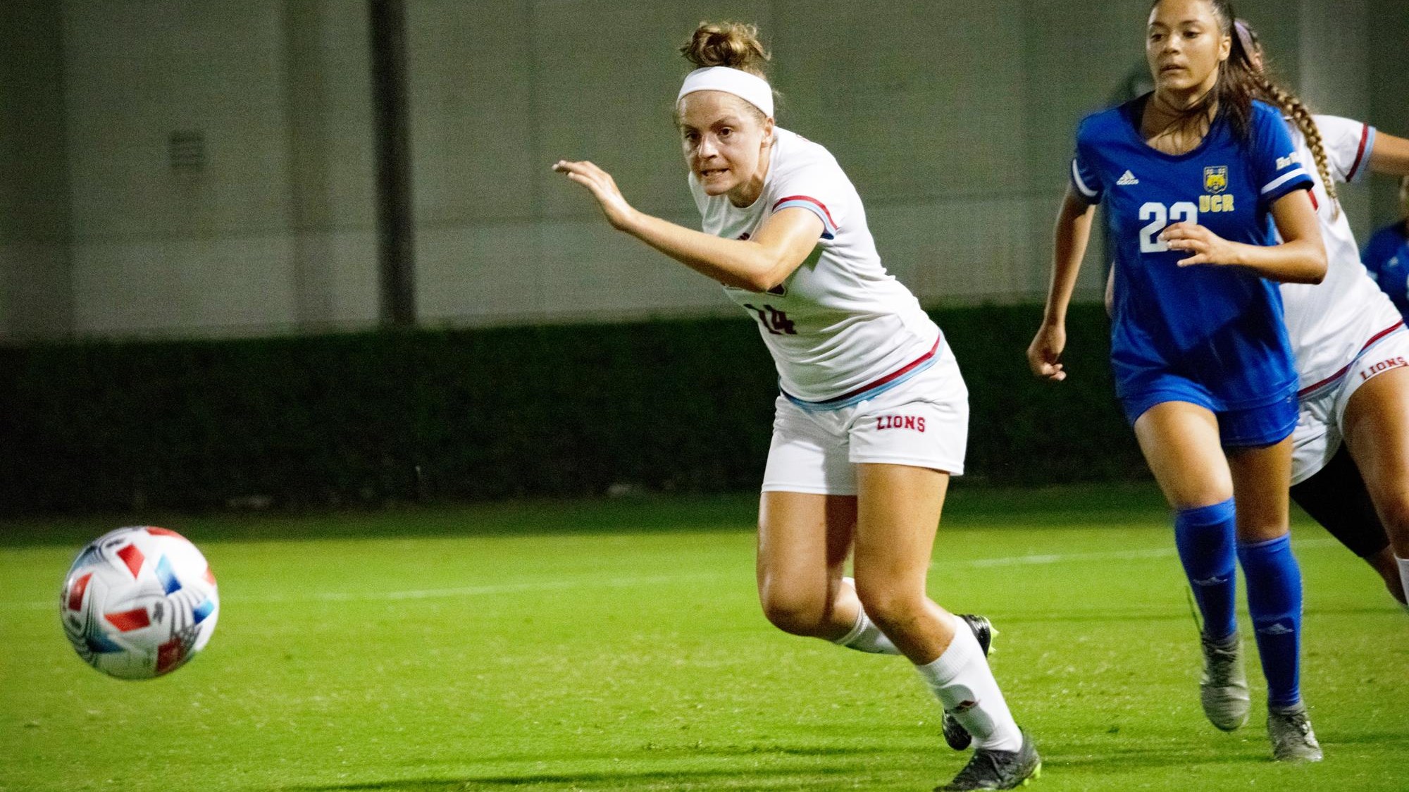 Sydney Schultz - Women's Soccer - Loyola Marymount University Athletics