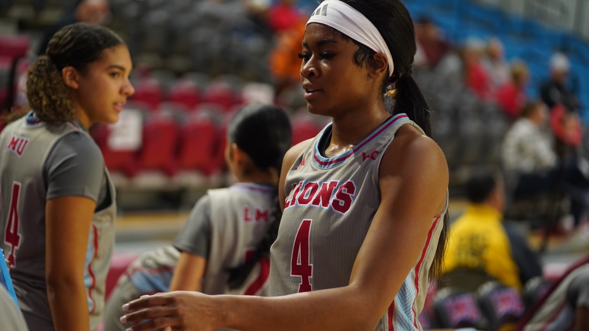 Cynthia Ezeja - Women's Basketball - Loyola Marymount University Athletics
