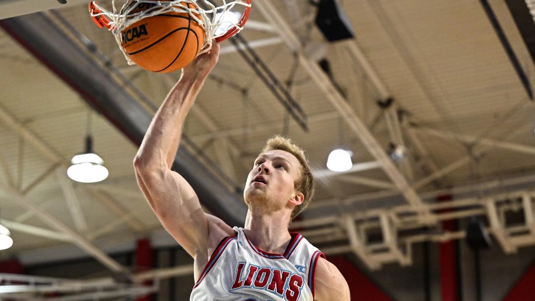 Lars Thiemann - Men's Basketball - Loyola Marymount University Athletics