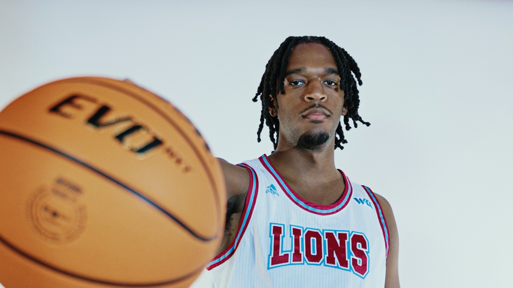 All-OVC First Team Performer Nakyel Shelton Signs with LMU - Loyola ...