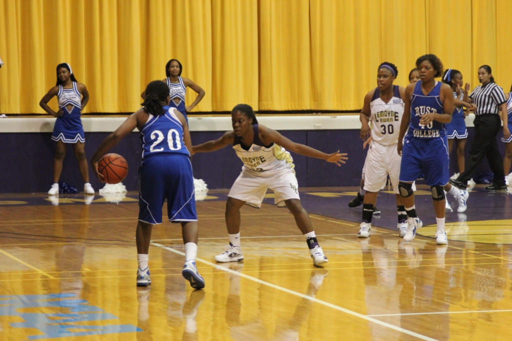Monique Reed - Women's Basketball - LeMoyne-Owen College Athletics