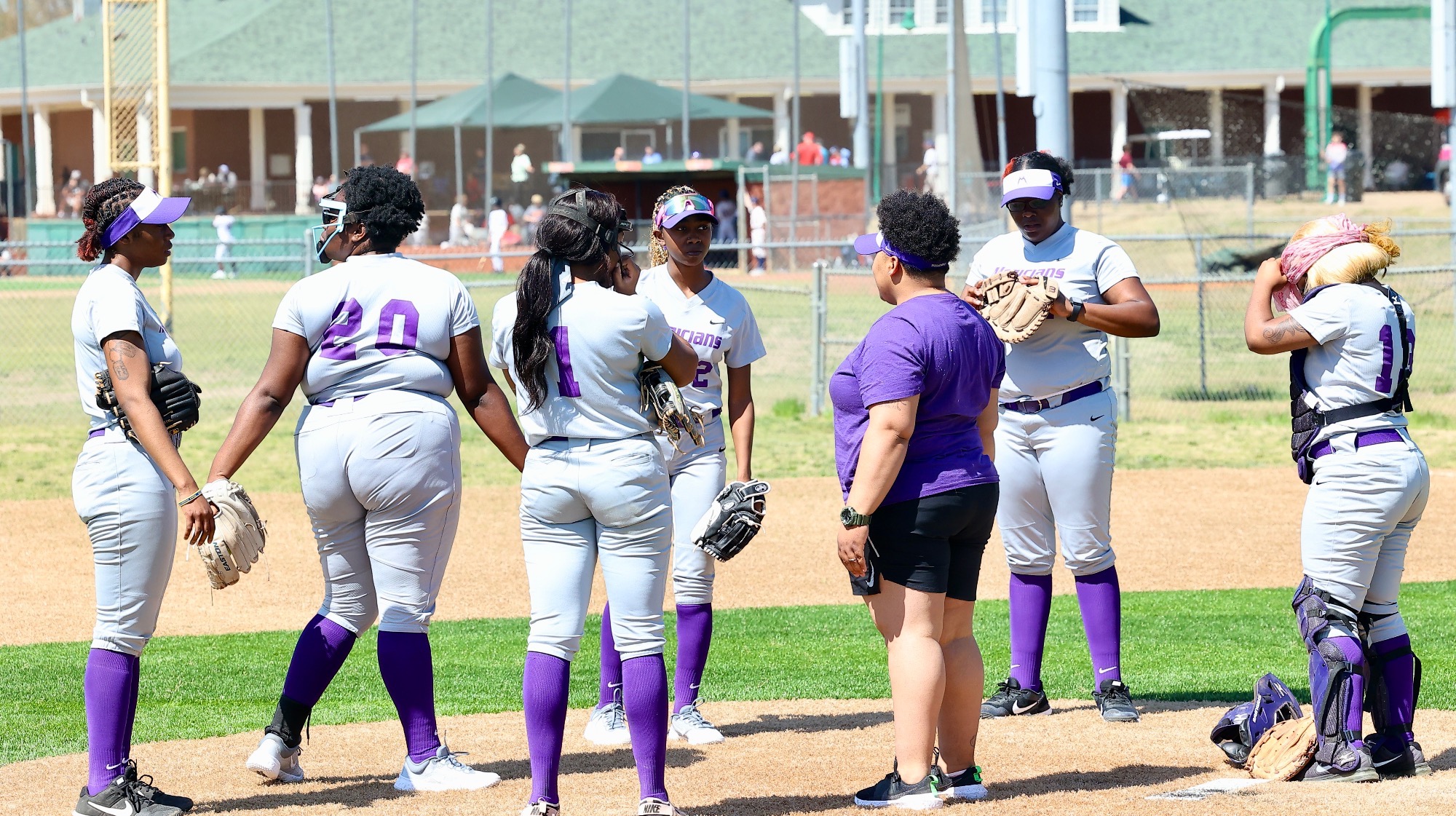 Softball Season Comes To An End On The Road At Miles - LeMoyne-Owen ...