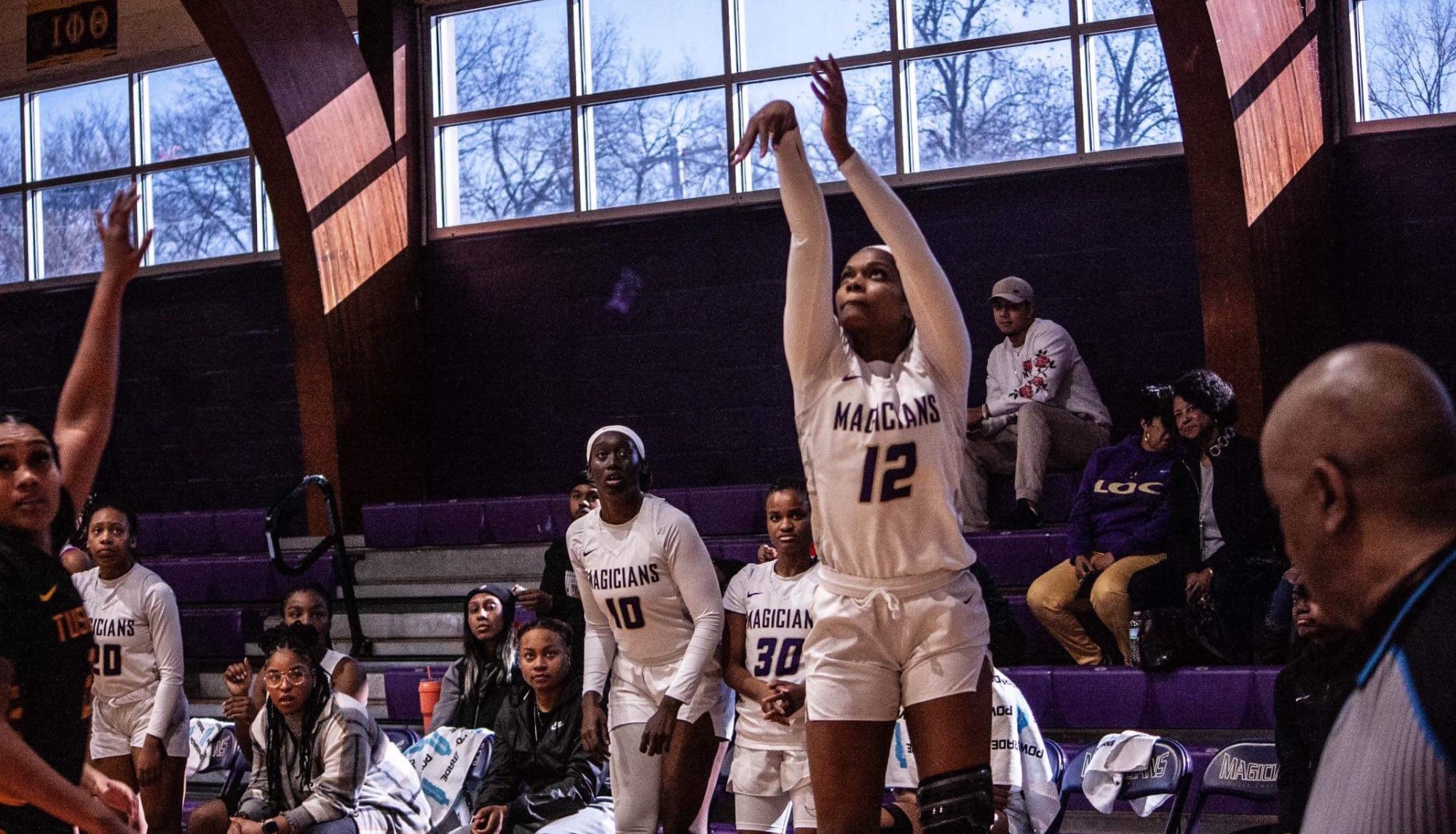 Knight Named Elite 14 Honoree - LeMoyne-Owen College Athletics