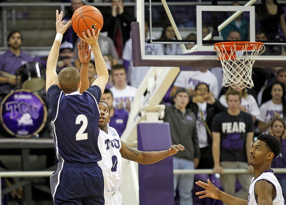 Lucas Woodhouse - Men's Basketball - Longwood University Athletics