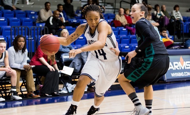 Treasure Avery - Women's Basketball - Longwood University Athletics