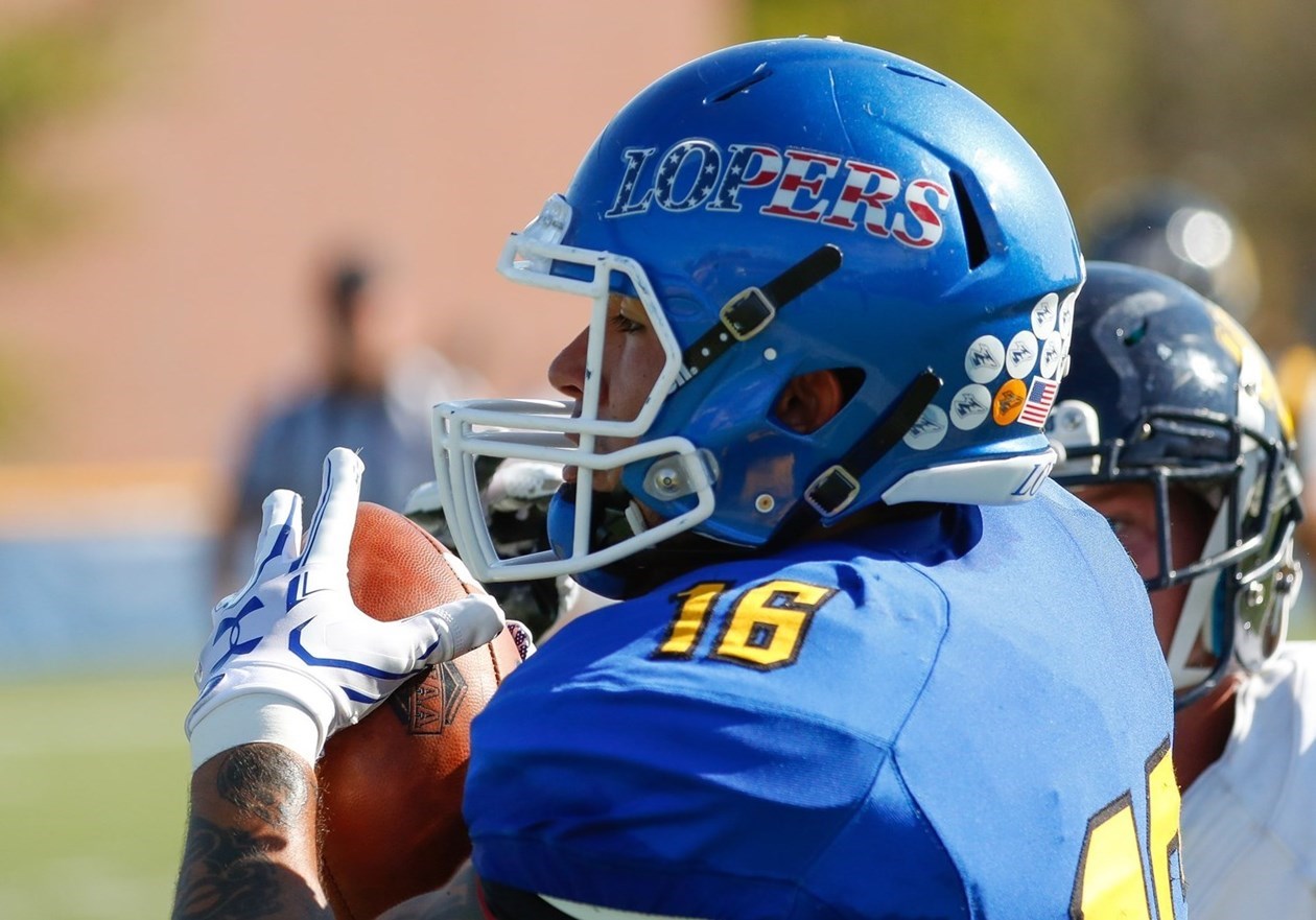 Julian Navarrette - Football - University of Nebraska - Kearney Athletics