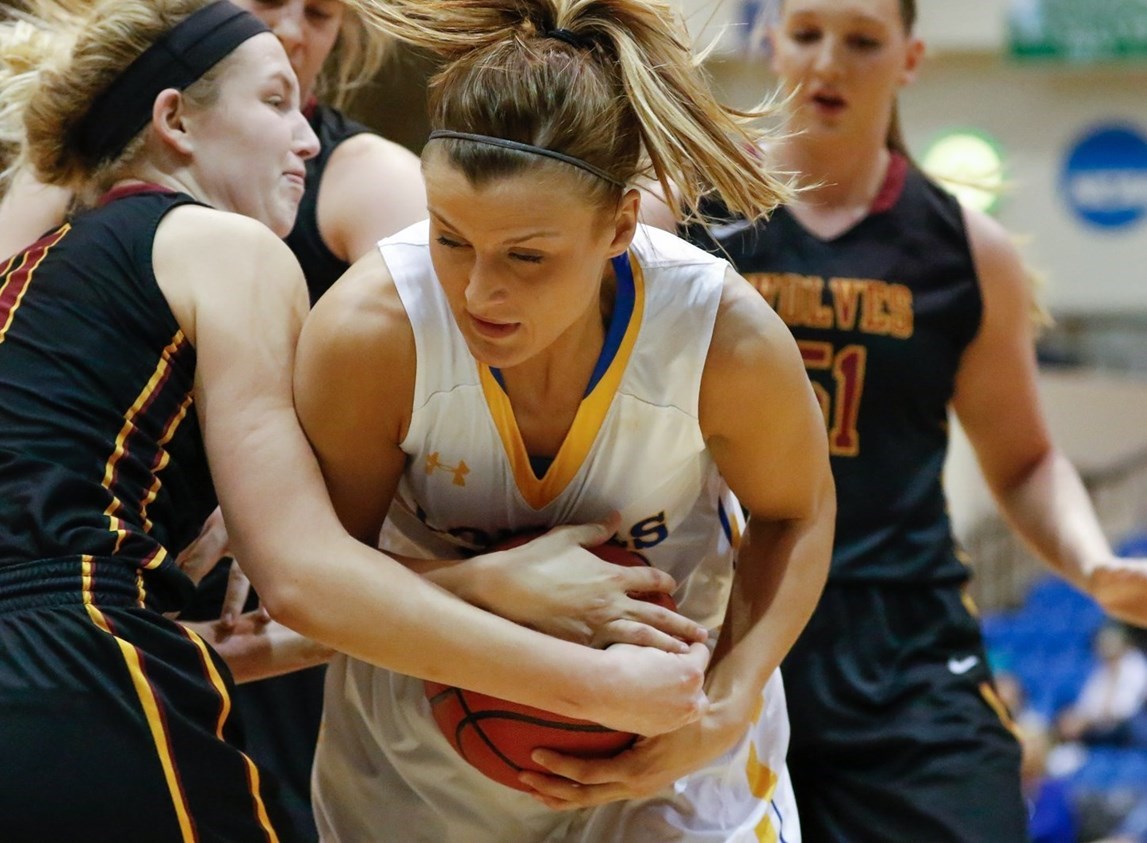 Courtney Aitken - Women's Basketball - University of Nebraska - Kearney ...