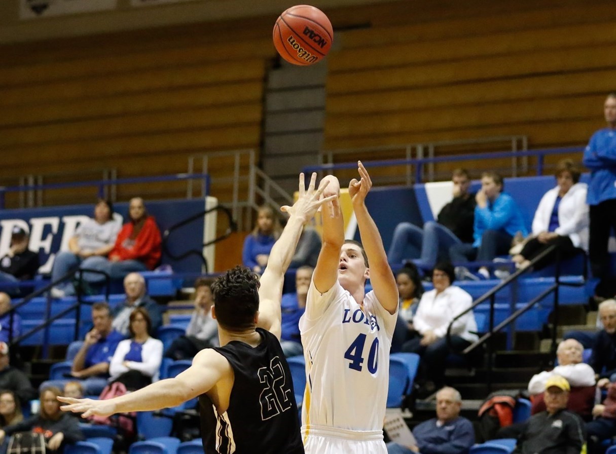 Late Free Throws Help UNK Beat OBU - University of Nebraska - Kearney Athletics