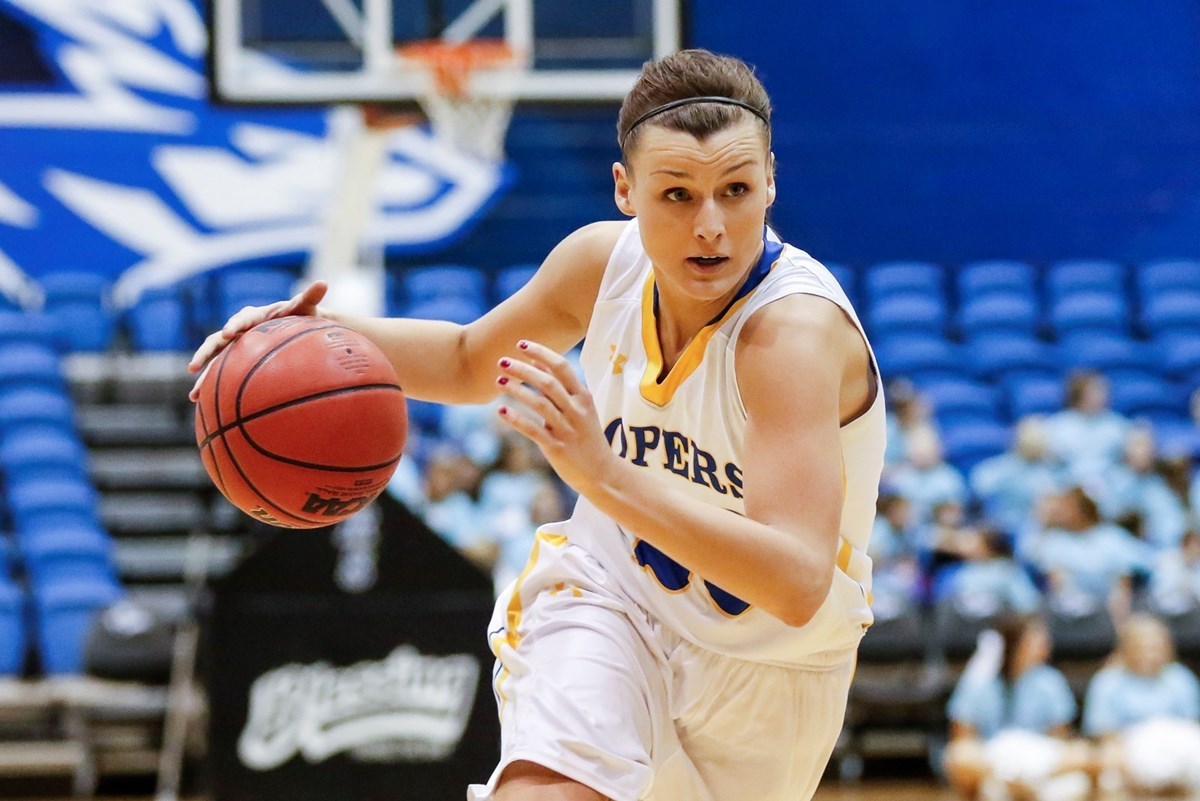 Courtney Aitken - Women's Basketball - University of Nebraska - Kearney ...