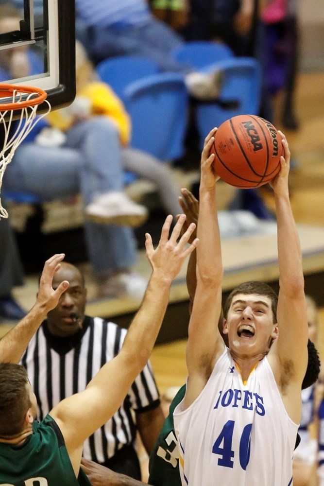 Carter Burns - Men's Basketball - University of Nebraska - Kearney ...