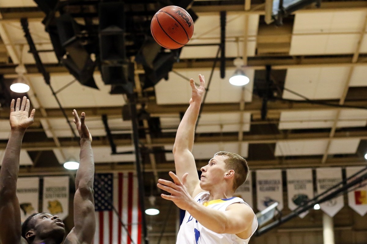 Lane Rohrich - Men's Basketball - University of Nebraska - Kearney ...