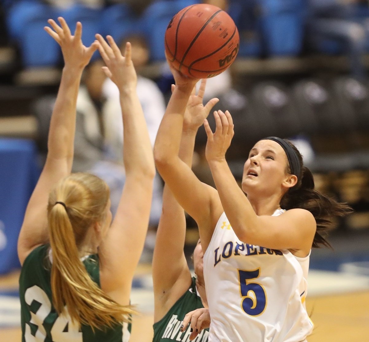 Michaela Barry - Women's Basketball - University of Nebraska - Kearney ...