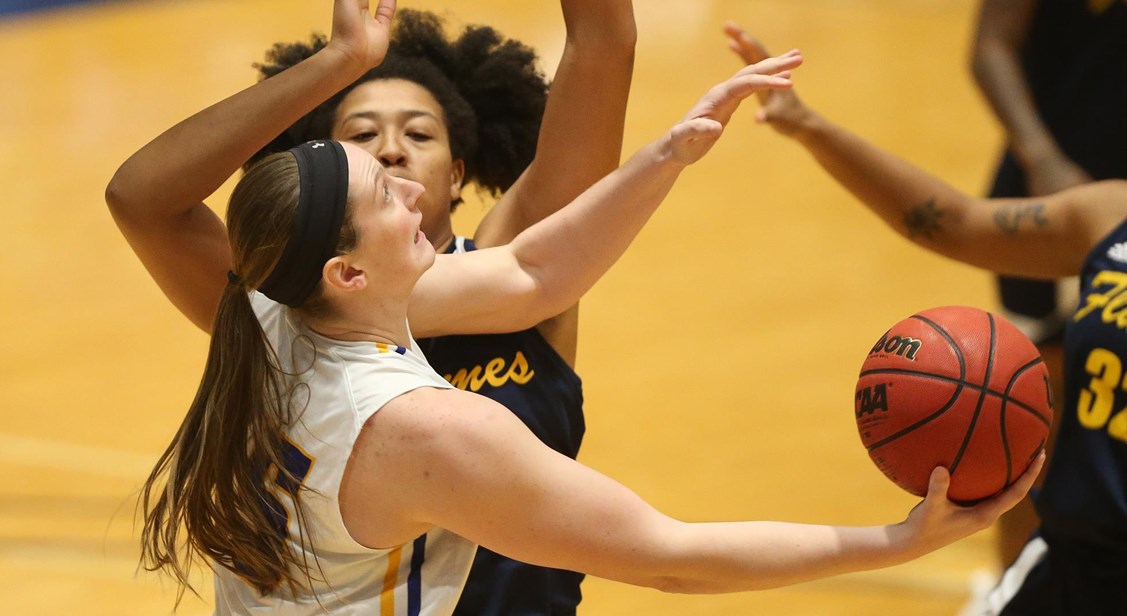 Brooke Carlson - Women's Basketball - University of Nebraska - Kearney ...