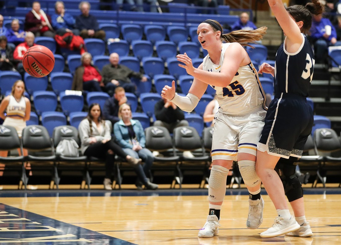 Brooke Carlson - Women's Basketball - University of Nebraska - Kearney ...