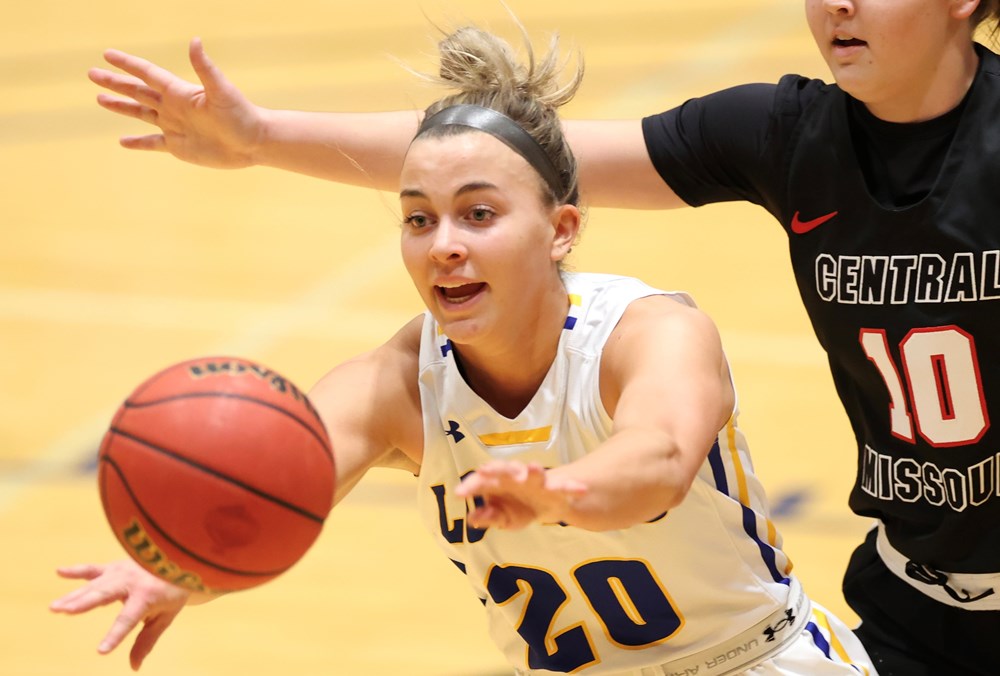 Klaire Kirsch - Women's Basketball - University of Nebraska - Kearney ...