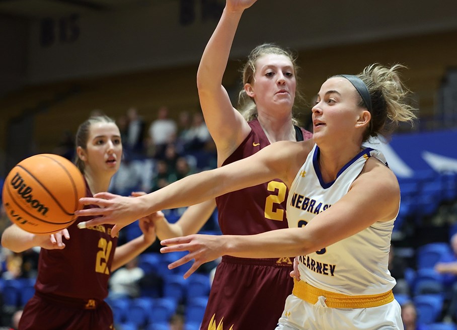 Klaire Kirsch - Women's Basketball - University of Nebraska - Kearney ...