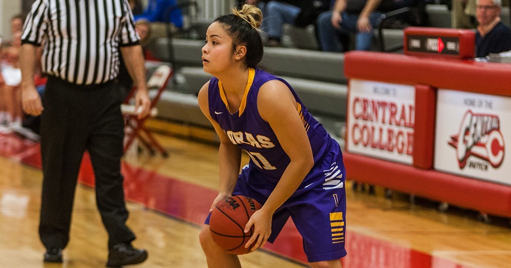 Kat Cabrera - Women's Basketball - Loras College Athletics
