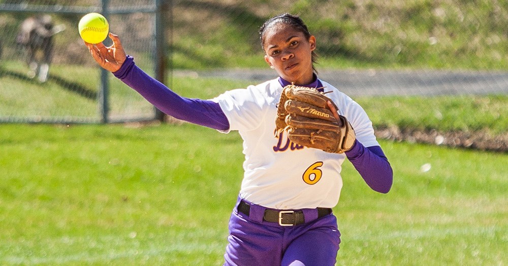 Bria Lenten - Softball - Loras College Athletics