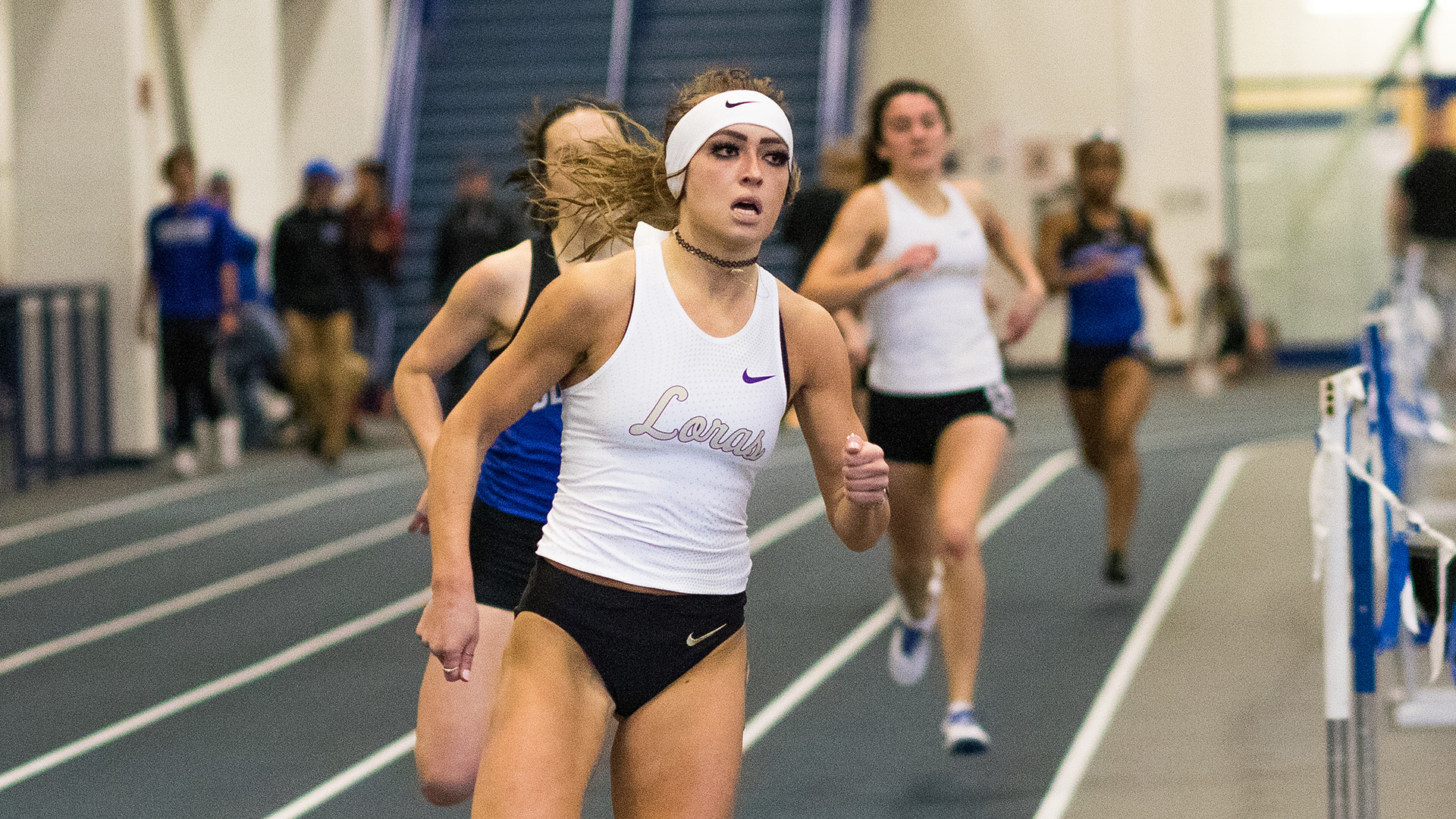 Bella Solis - Women's Track & Field - Loras College Athletics