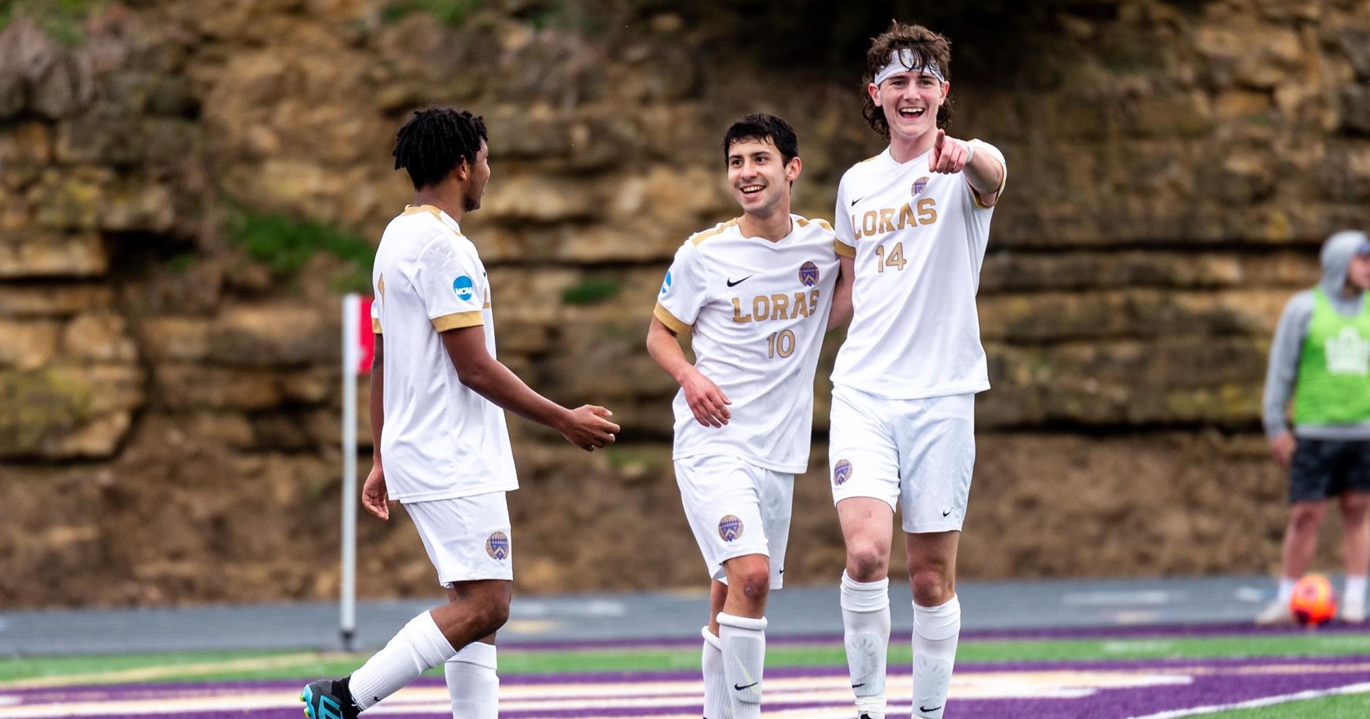 Lucas Sampson - Men's Soccer - Loras College Athletics