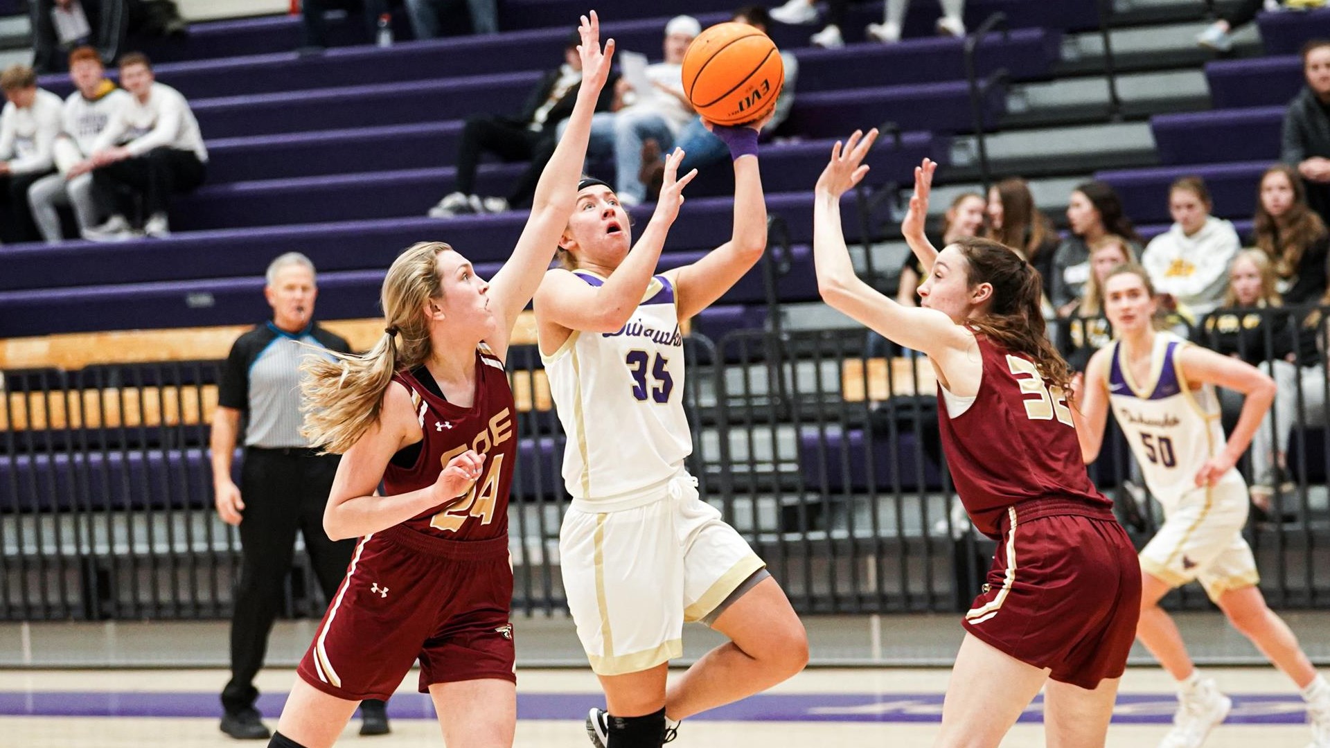 Duhawks Force No. 19 Knights to 2OT in Regular Season Finale - Loras ...