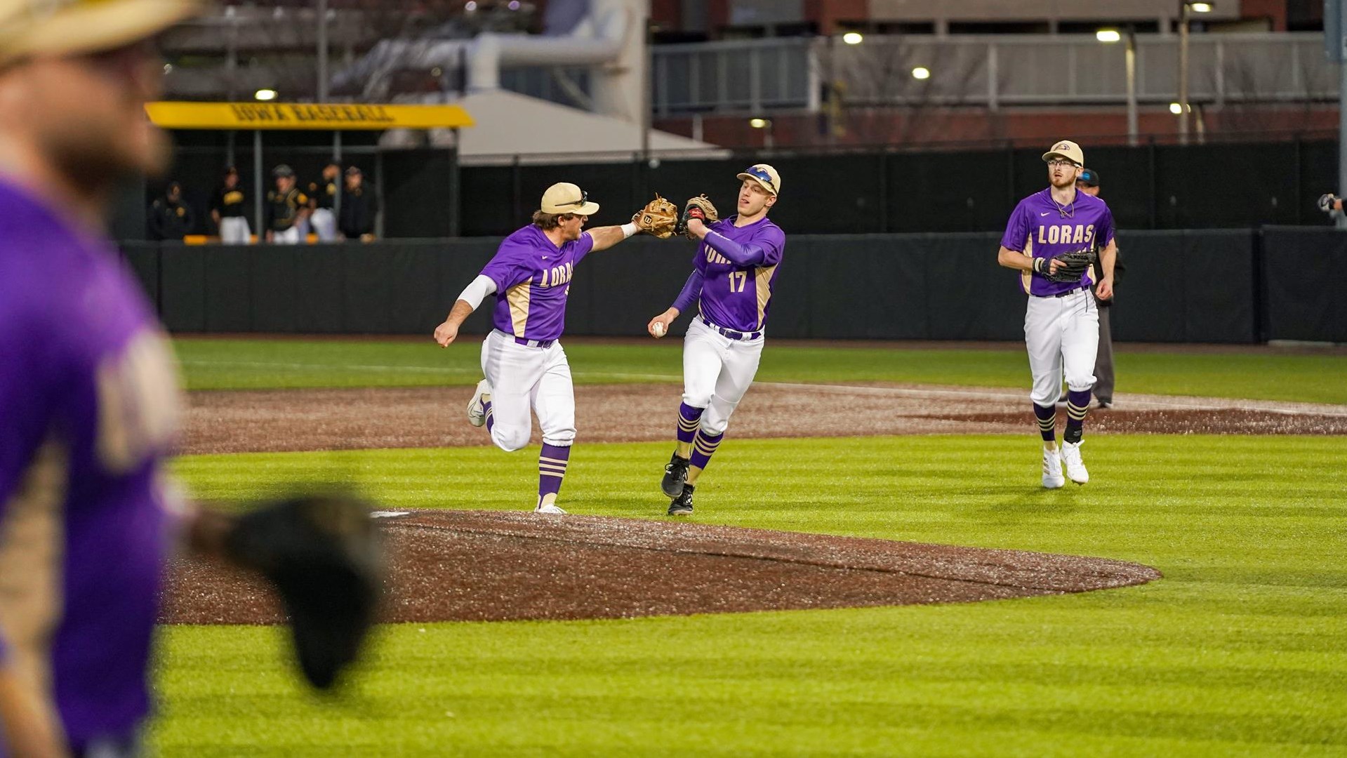 RV Baseball Opens Florida Play with Back-to-Back Wins - Loras College ...