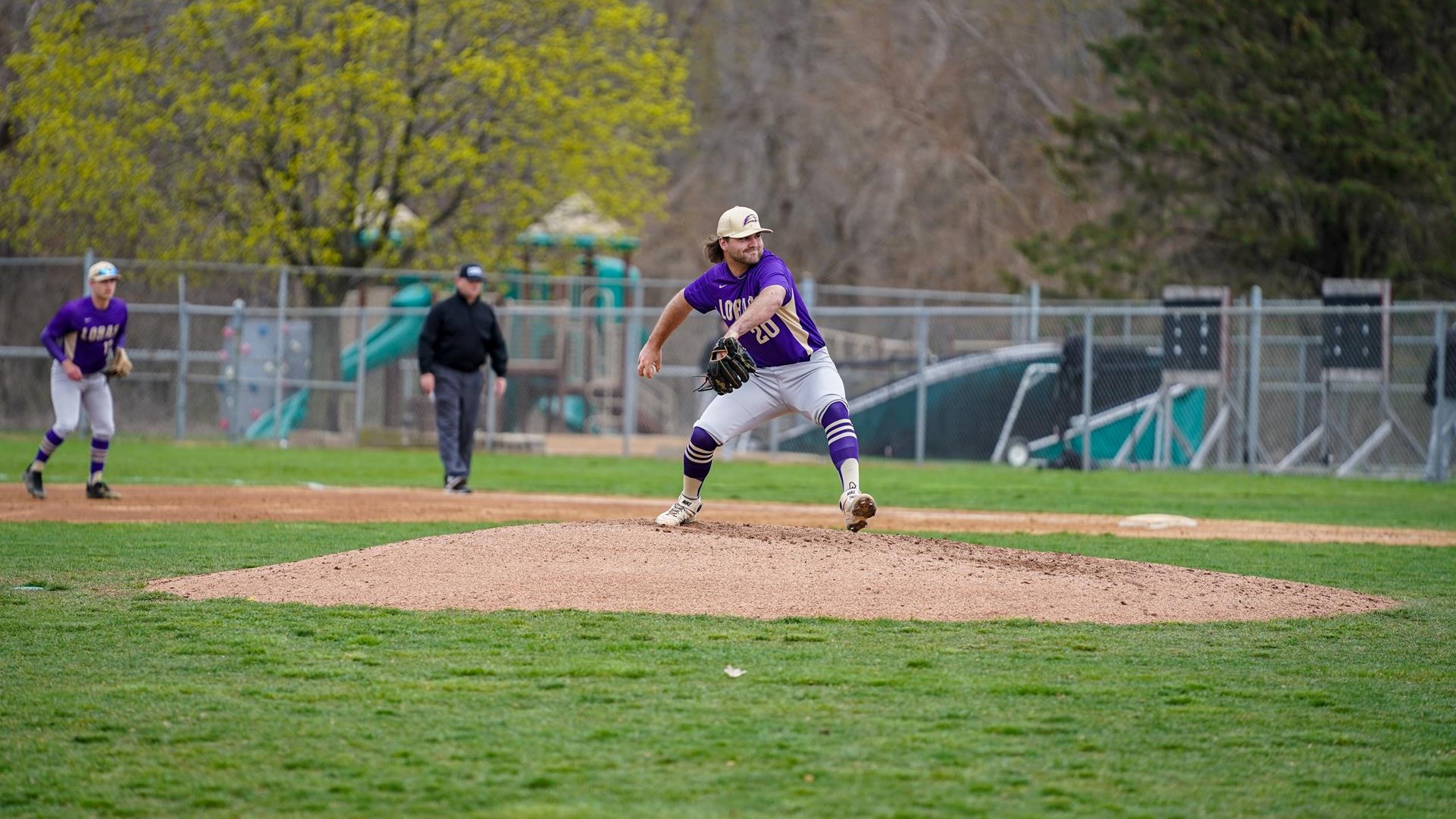 Wohlers Tosses Complete Game as RV Baseball Sweeps Wartburg - Loras ...