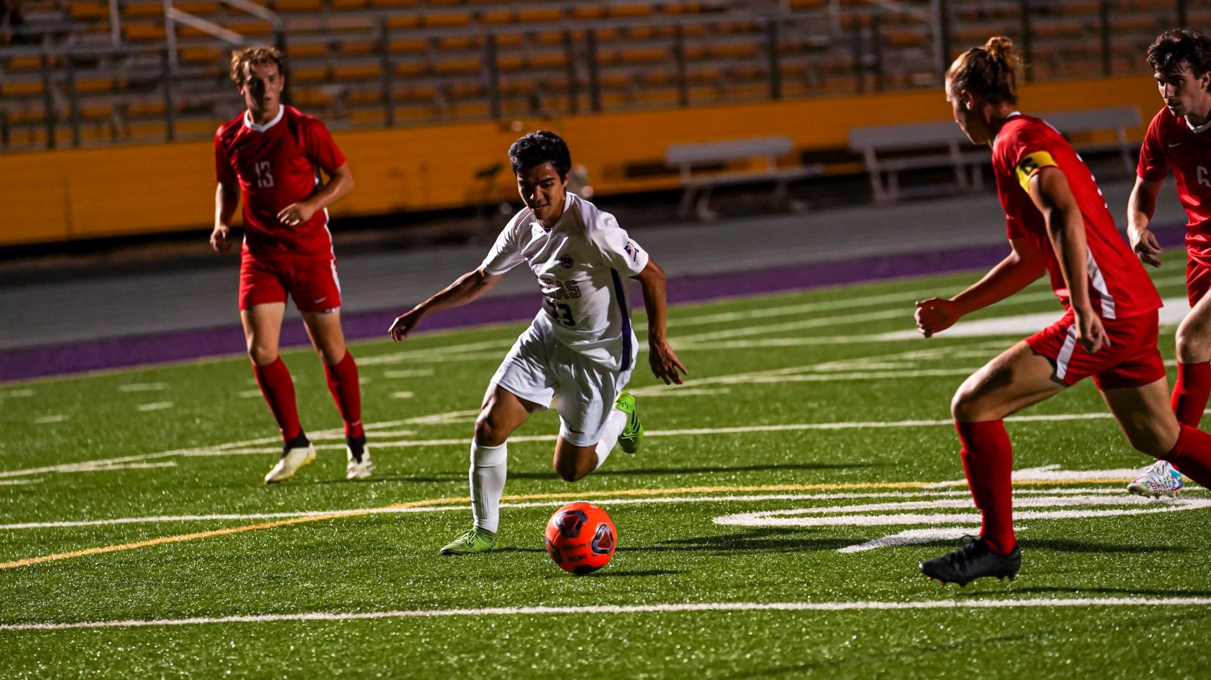 Duhawks Upset No. 21 Ohio Wesleyan in 1-0 Battle - Loras College Athletics