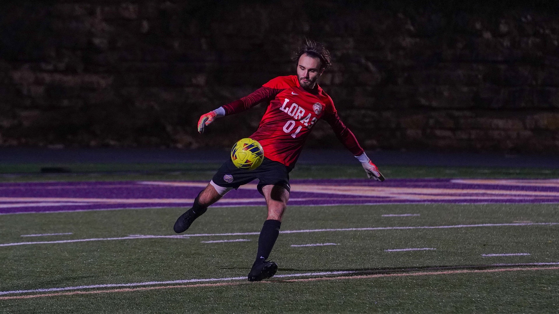 Duhawks Earn 2-0 Road Victory over Wartburg - Loras College Athletics