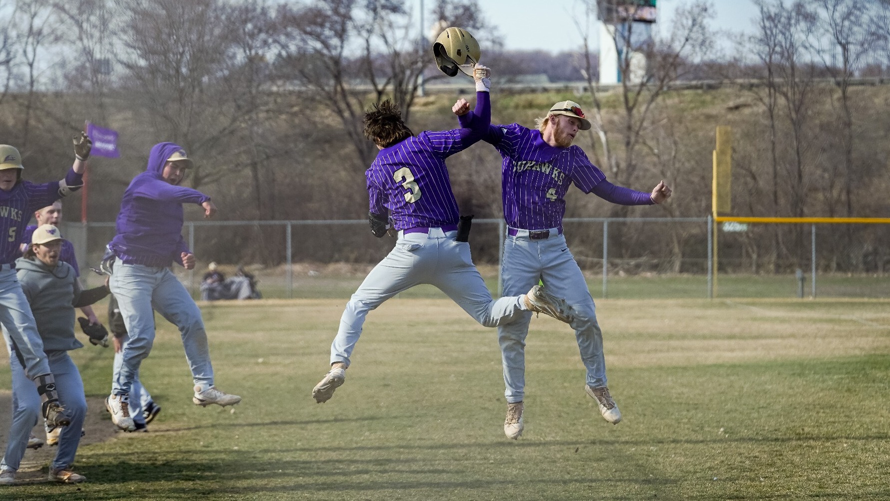 Duhawks Take Series Against Luther with Game 3 Walk-Off - Loras College ...