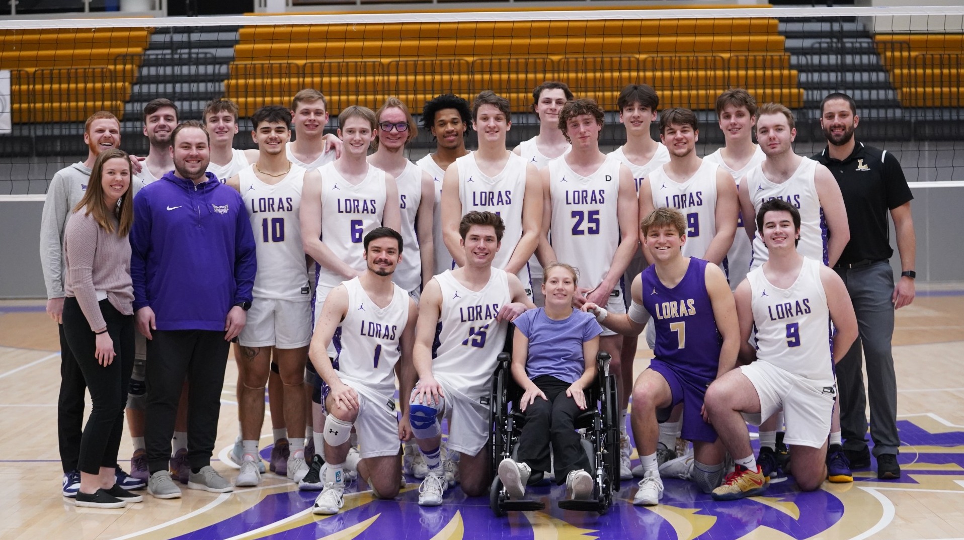 Duhawks Victorious Over Illinois Wesleyan - Loras College Athletics