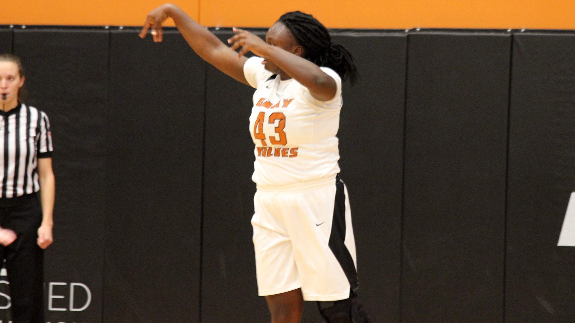 Keyvona Davis - Women's Basketball - Lourdes University Athletics