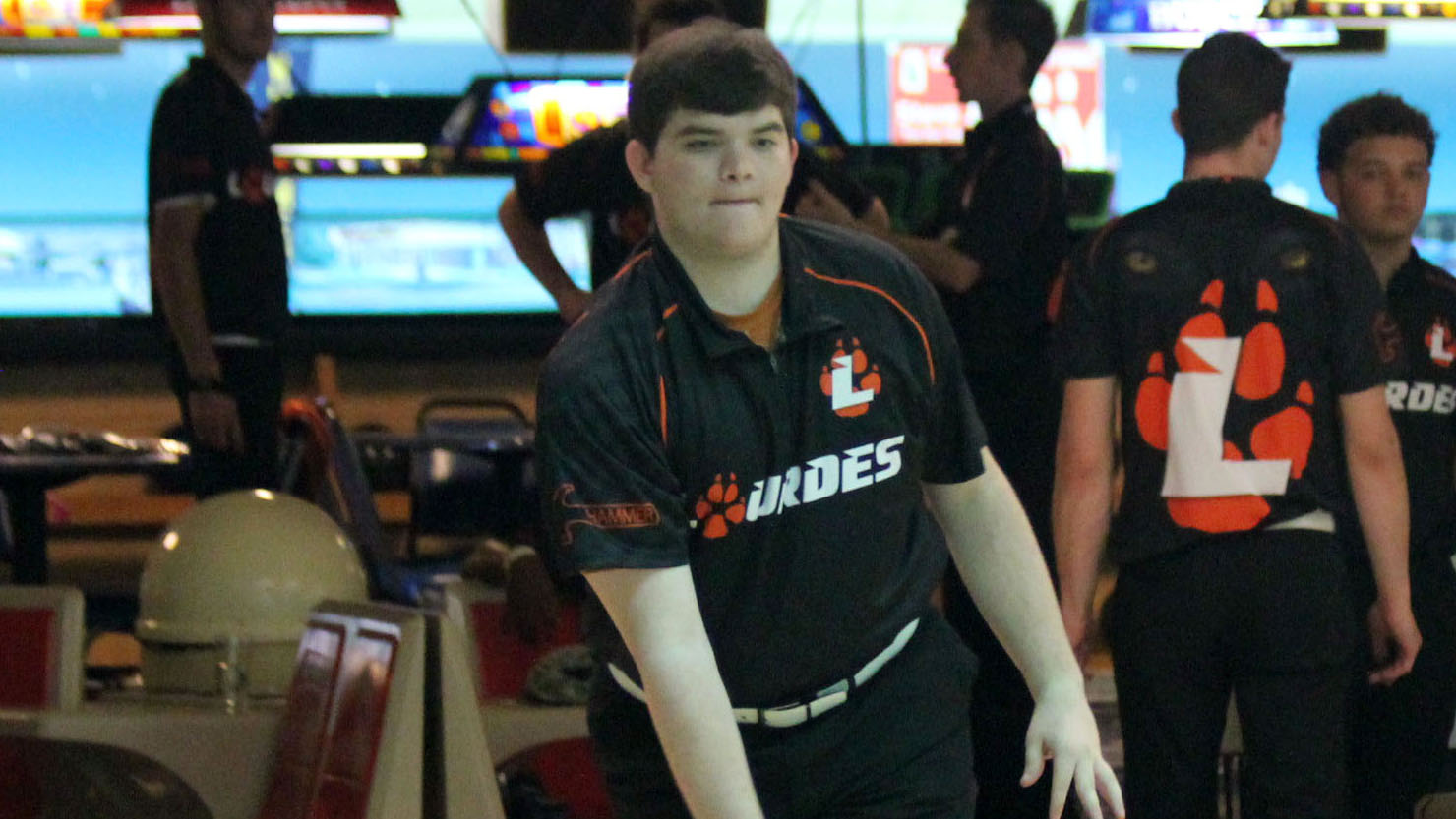 Alex Burton - Men's Bowling - Lourdes University Athletics