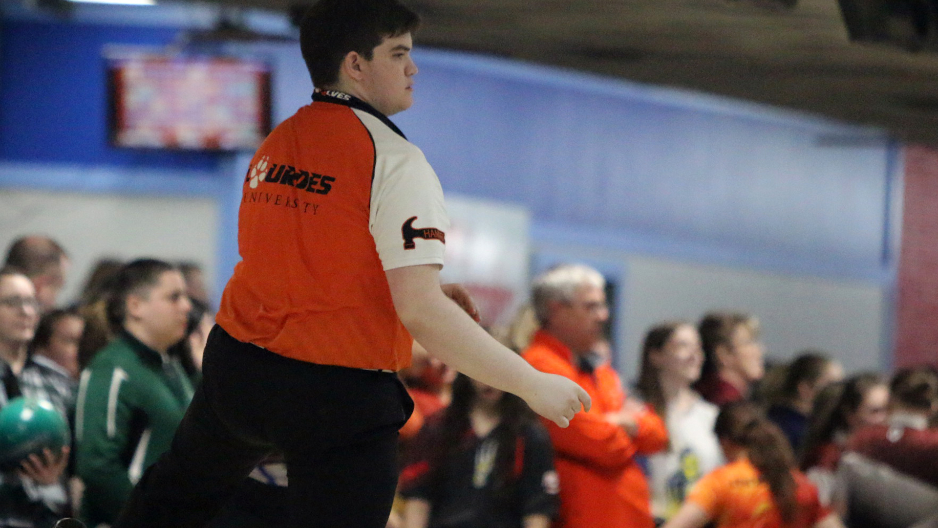 Alex Burton - Men's Bowling - Lourdes University Athletics