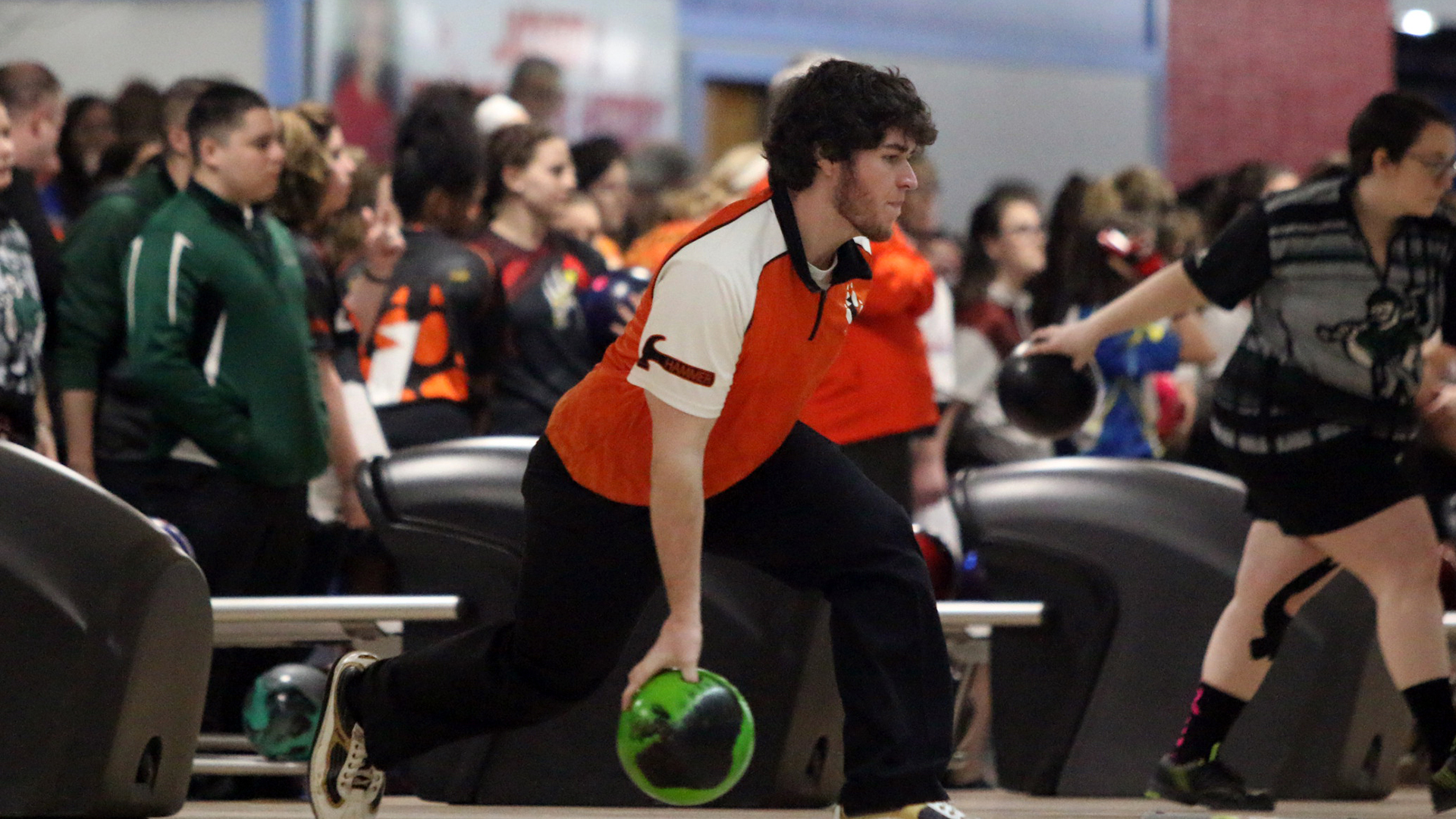 Kevin Suttles - Men's Bowling - Lourdes University Athletics