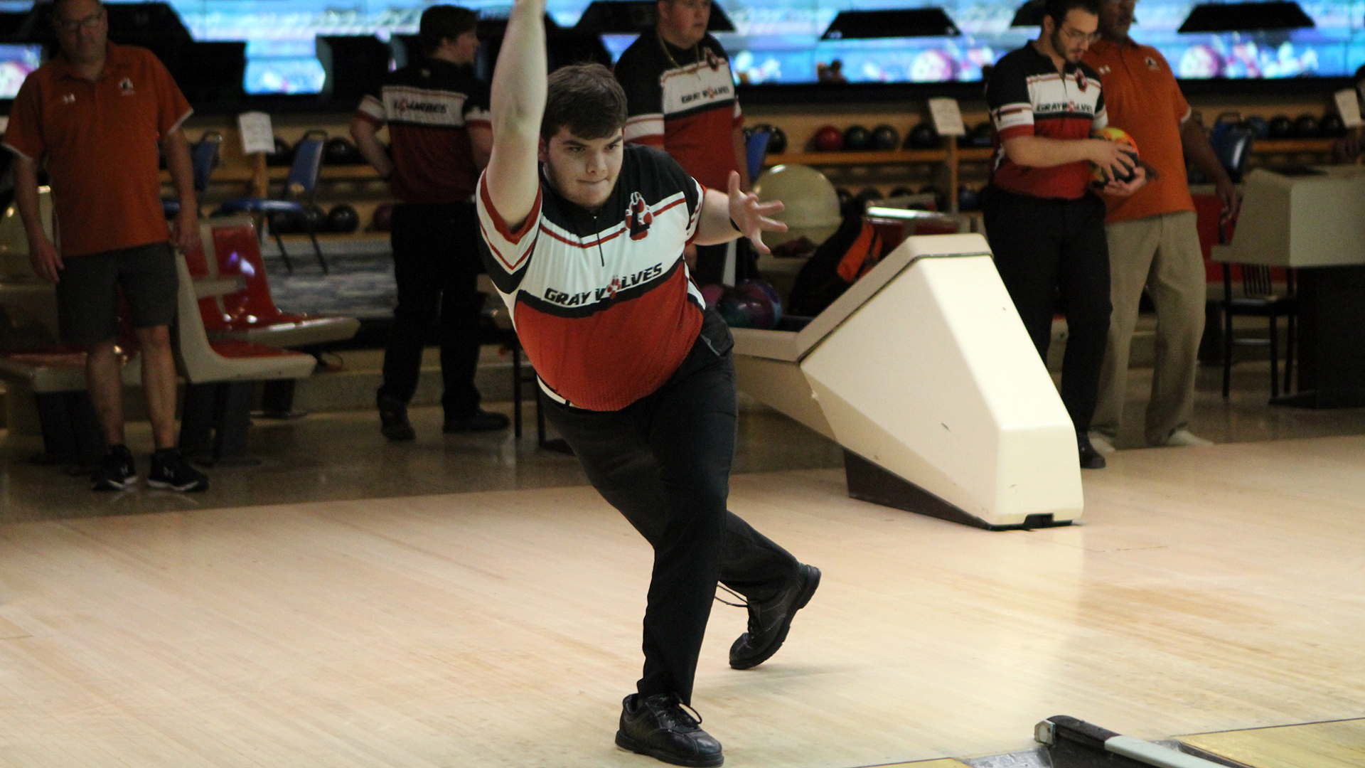 Alex Burton - Men's Bowling - Lourdes University Athletics