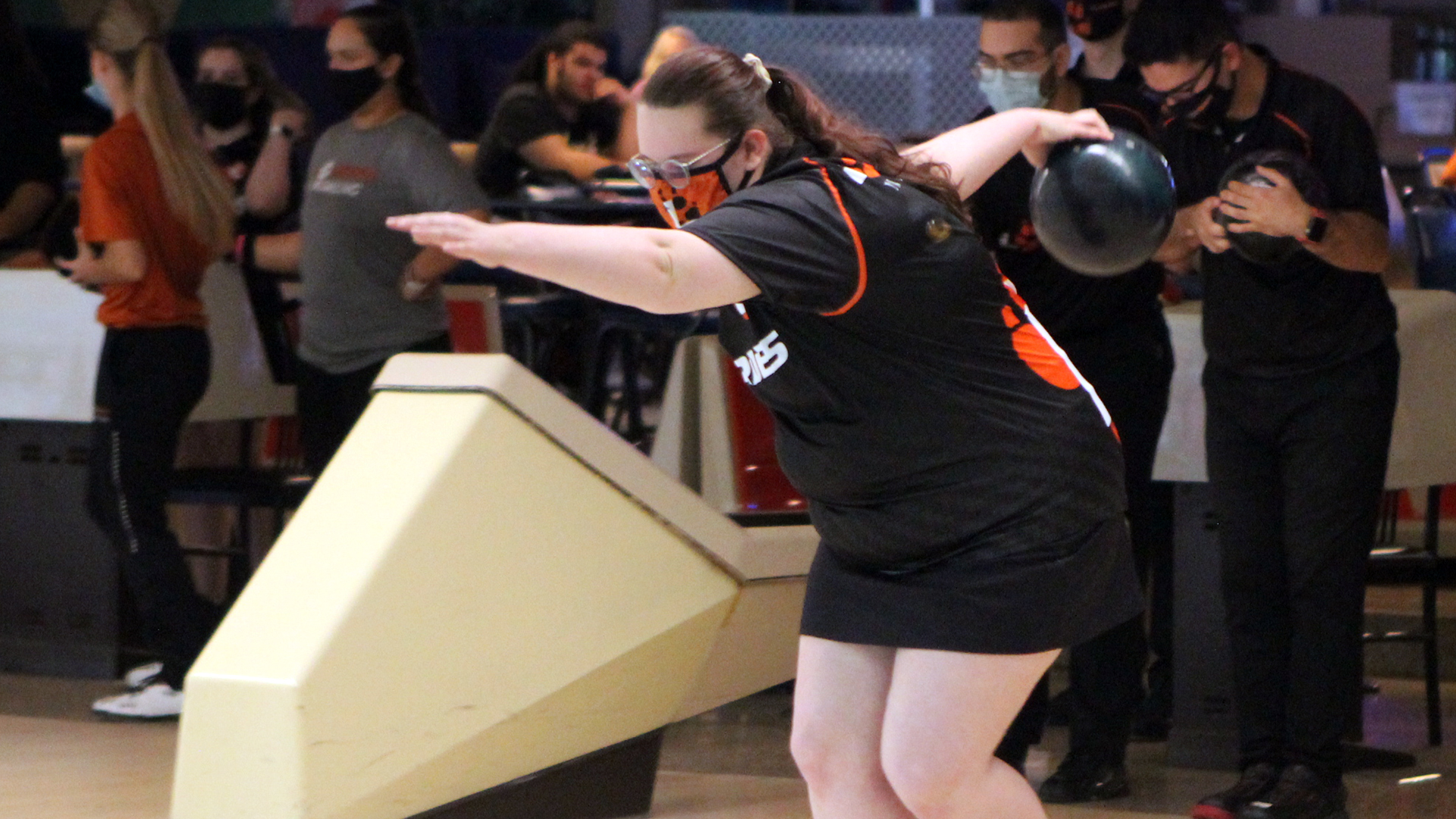 Taylor Weldon - Women's Bowling - Lourdes University Athletics